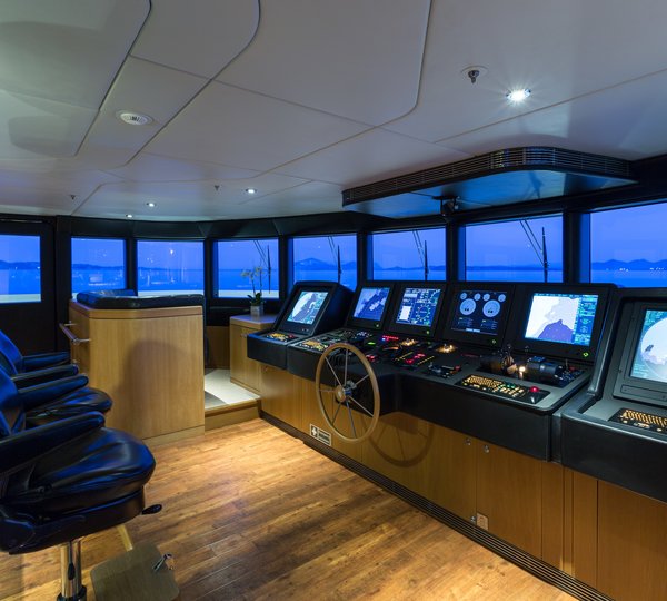 Station Image Gallery - Helm Station - Helm Station – Luxury Yacht ...